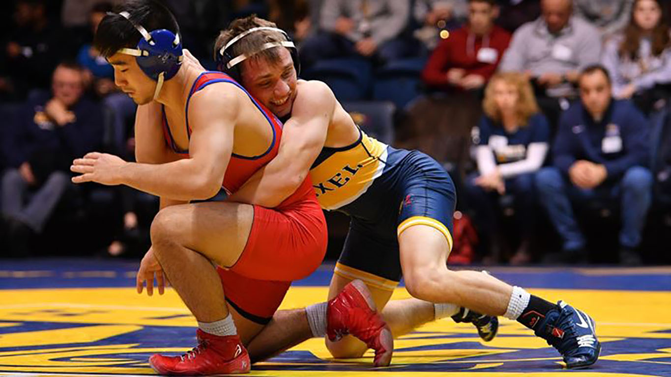 Stefan Kusmirek - The Triangle